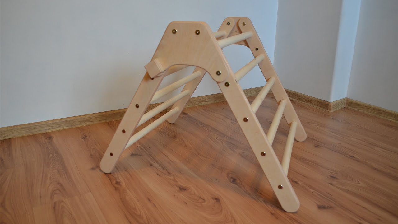 How to: Put together the Foldable triangle with fixation - YouTube