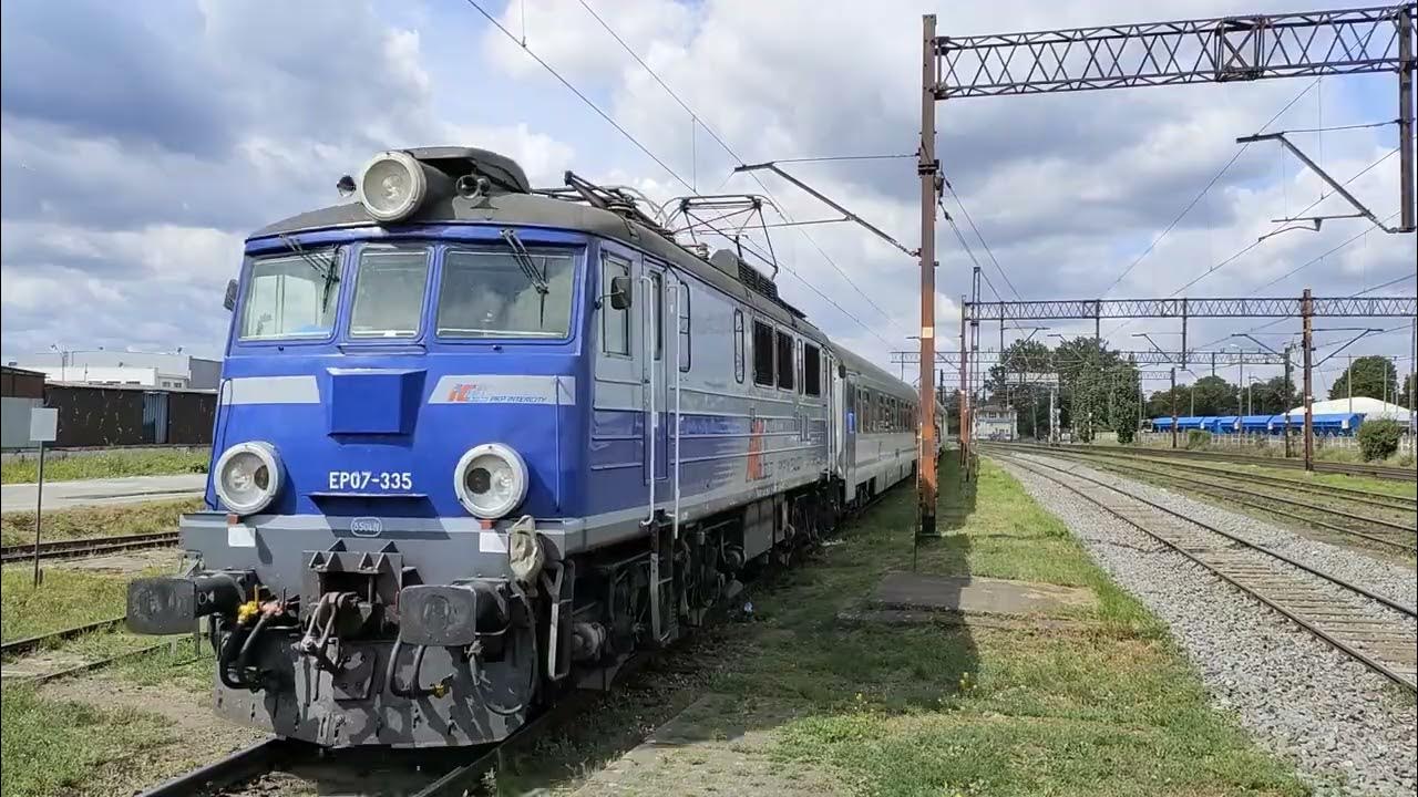 EP07-335+IC SWAROŻYC do stacji (Szczecin Dąbie) ️ SU4220-009 do stacji Kołobrzeg (PKP INTERCITY ...