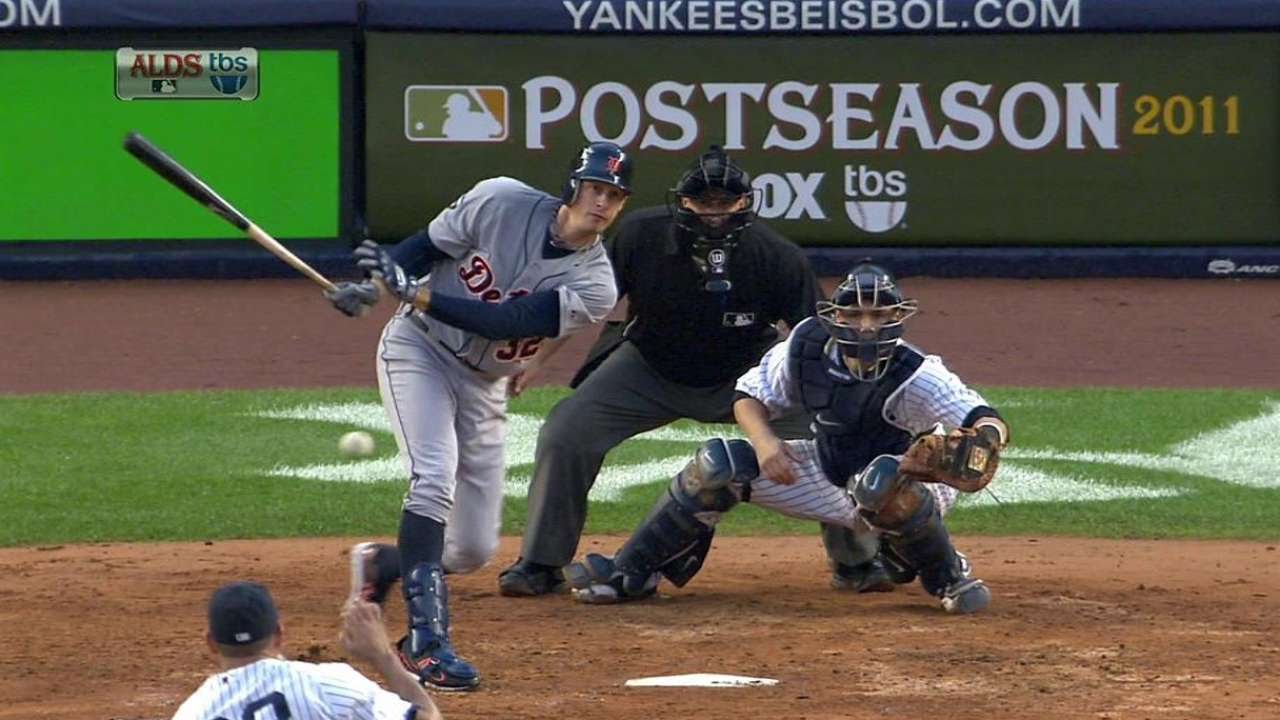 2011 ALDS Gm2: Kelly's RBI single gives Tigers 5-1 lead - YouTube