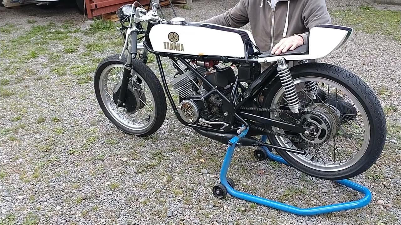 Yamaha racer TA 125cc old school racer Classic racer. - YouTube