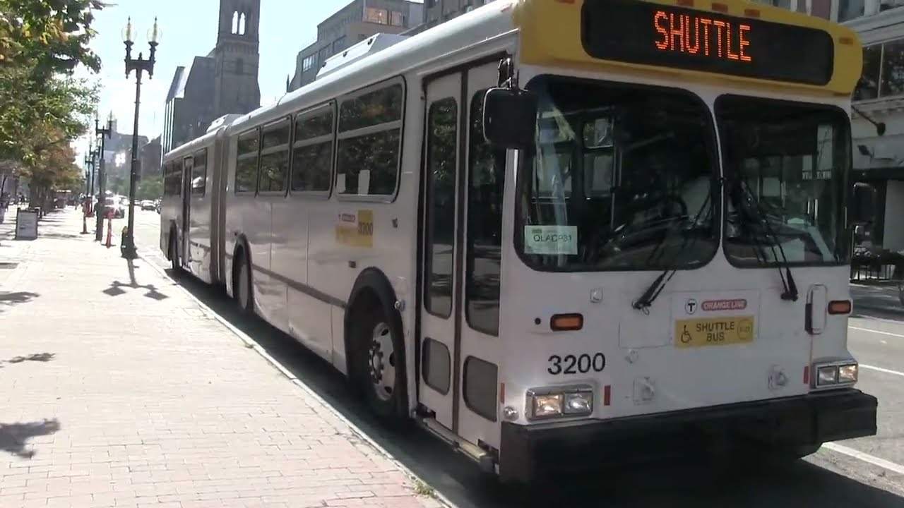 Ride Ex Metro Transit D60HF on Boston's Orange Line Shuttle - YouTube