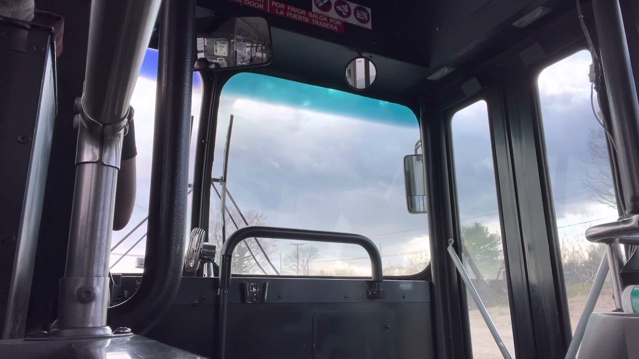 1995 New Flyer D40LF Part 2 - YouTube