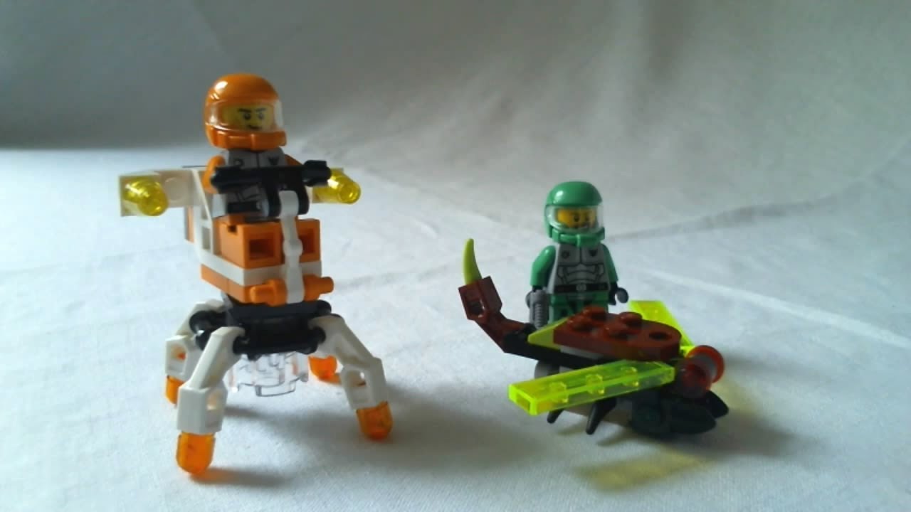 LEGO Galaxy Squad Video Review : Mini Mech & Space Insectoid [Français ...
