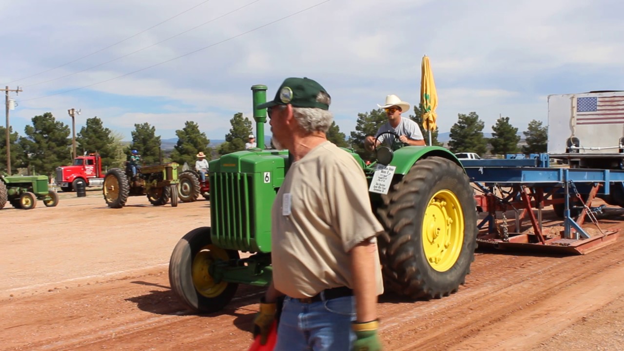 Arizona Flywheelers' Tractor Pull - 2017 - YouTube