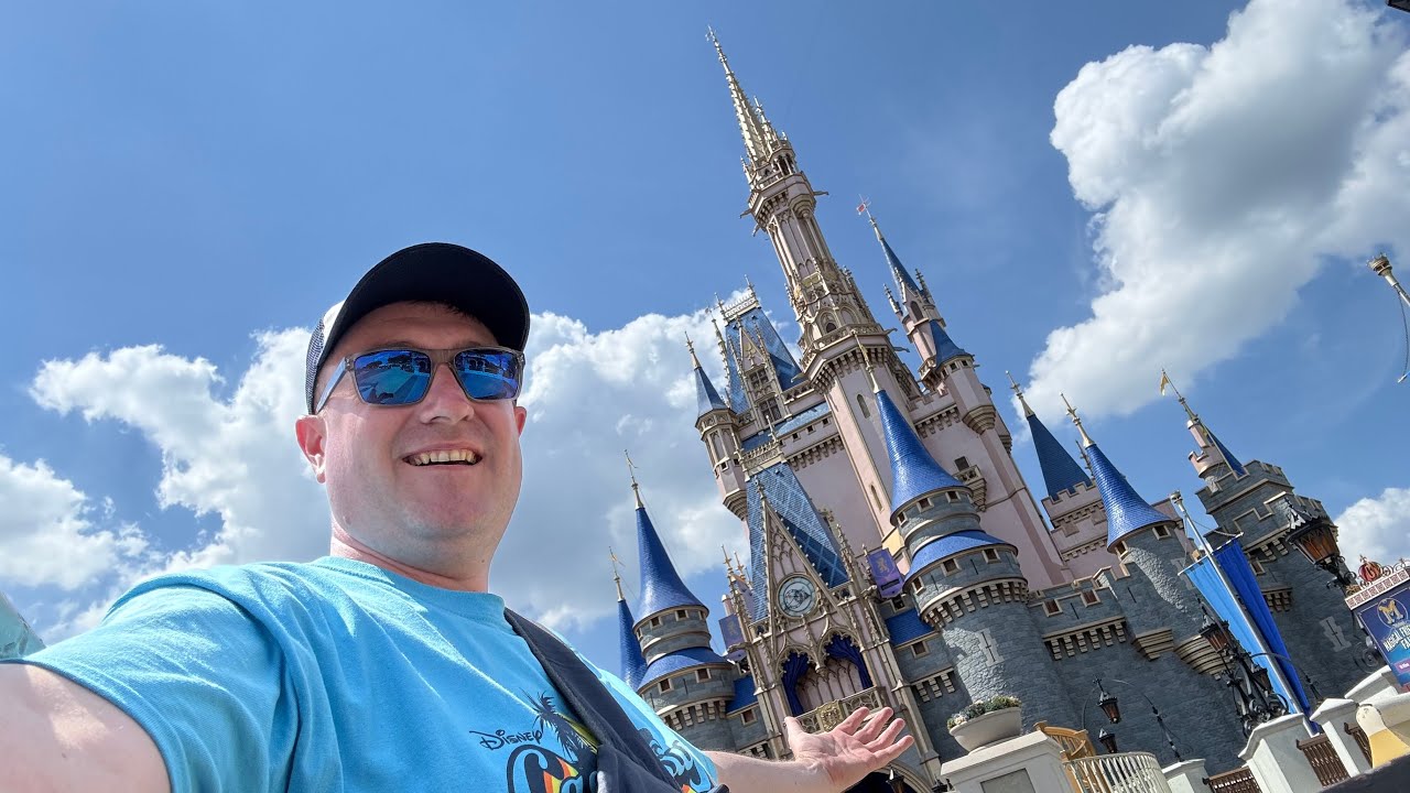 Orlando Florida Day 3 / Walt Disney World MAGIC KINGDOM Theme Park ...
