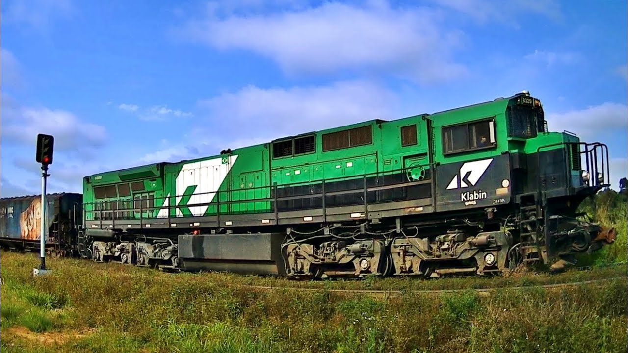 TREM RUMO ES43BBi Klabin 8329 Reduzindo em Ângelo Lopes PR - YouTube