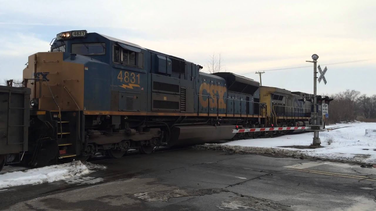 Conrail Local in Detroit - YouTube