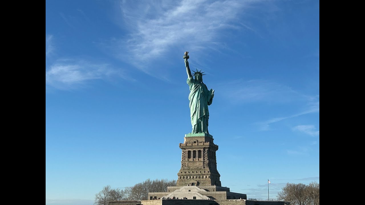 Visit Liberty Island, home to the Statue of Liberty/环游自由女神像岛 - YouTube