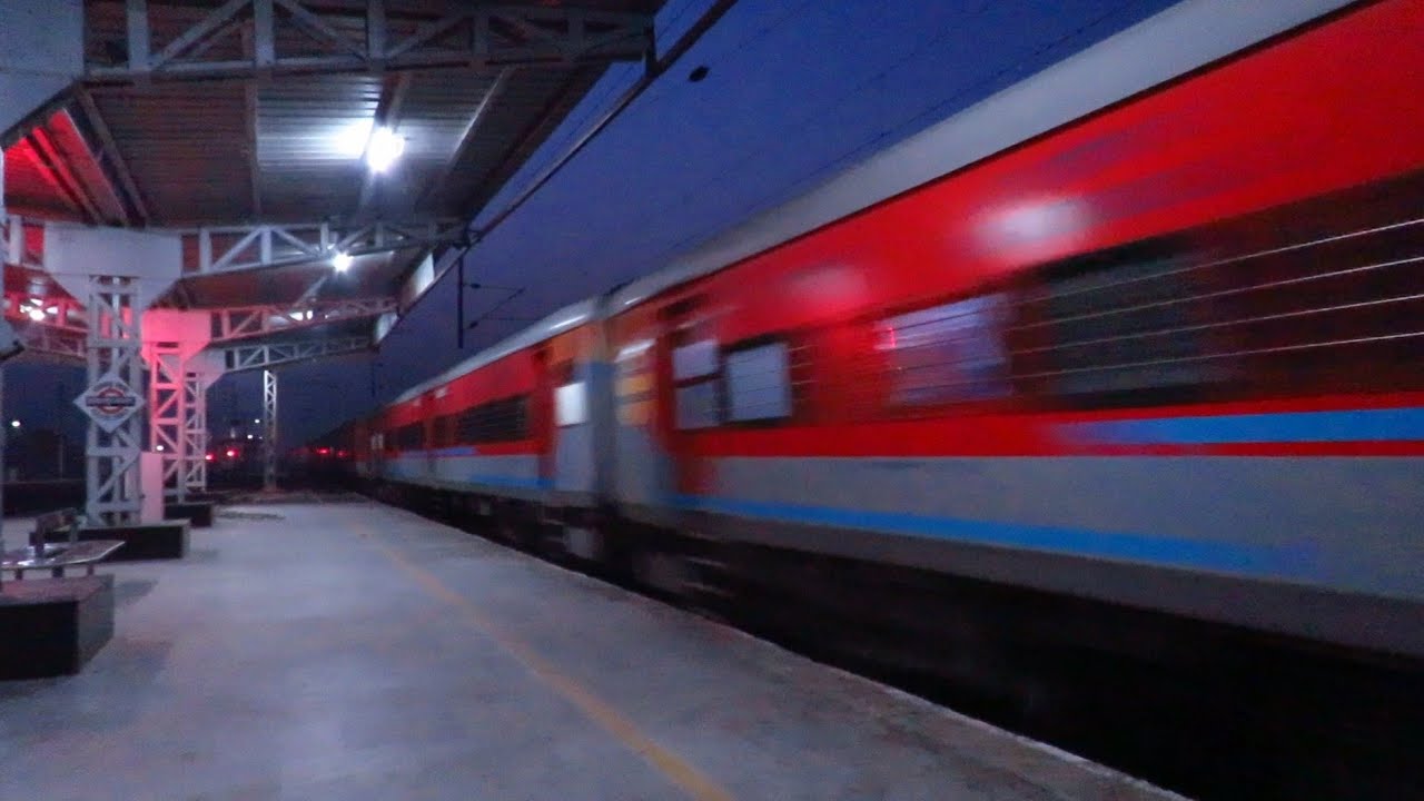 WDP4B Jodhpur Intercity breaks Dawn & flies past asalpur jobner at max ...