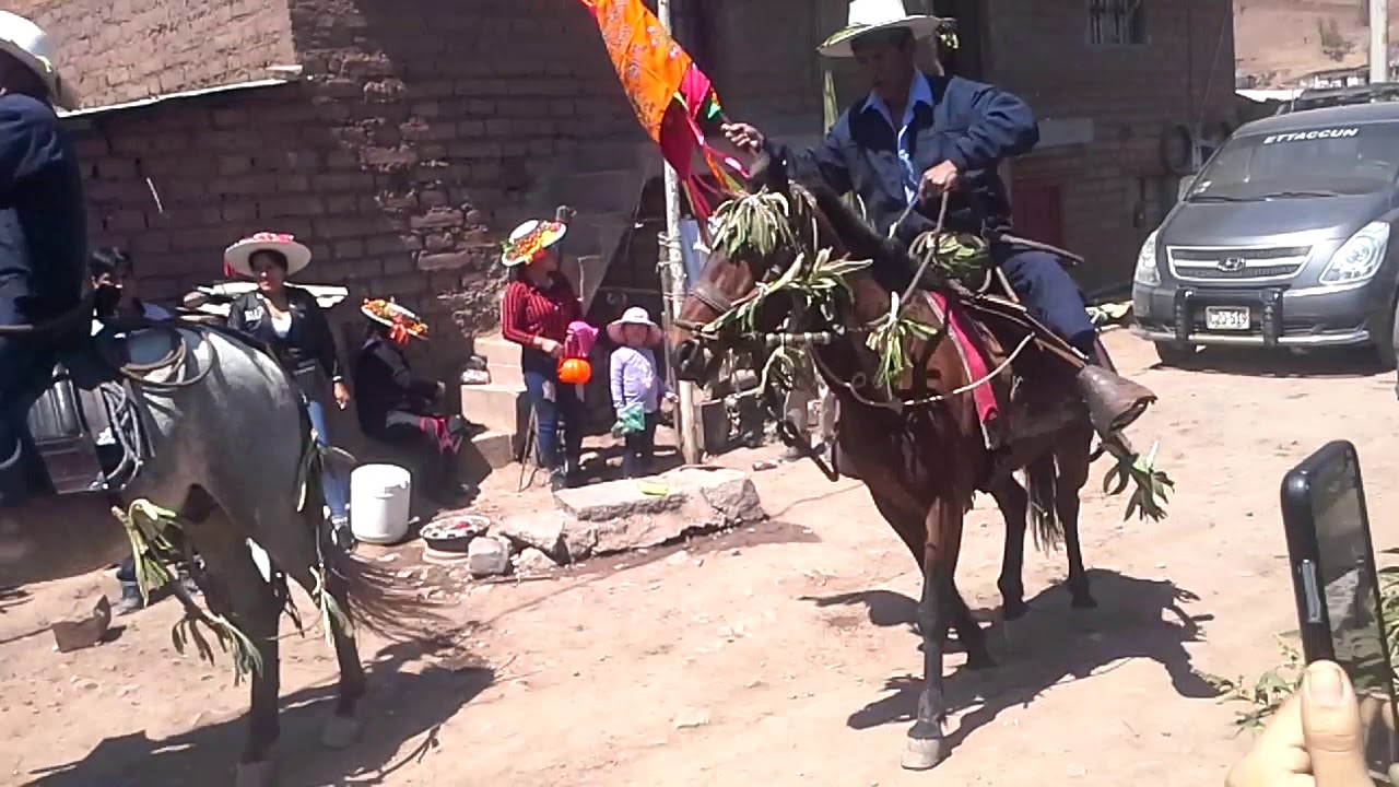 RODEO FAMILIA ROMAN 2019 - YouTube