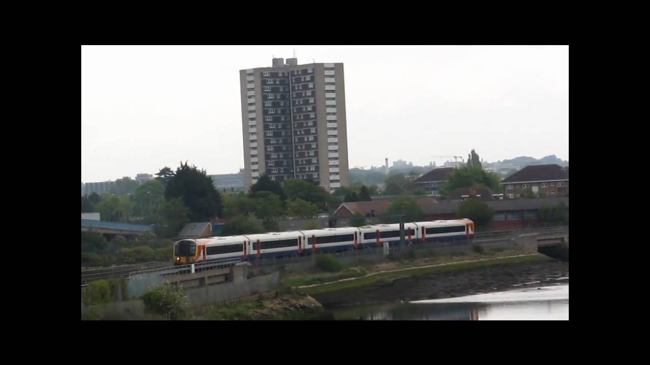 73208 + 73141 + 37264 + 73119 + 4-VEP 3417 passing Totton Bypass 6/5/10 ...