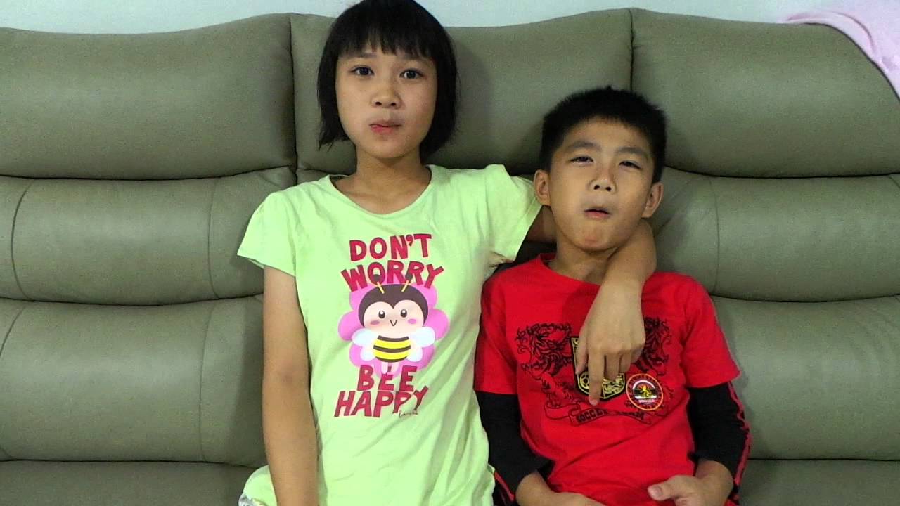 Happy DUMMY new year - YouTube