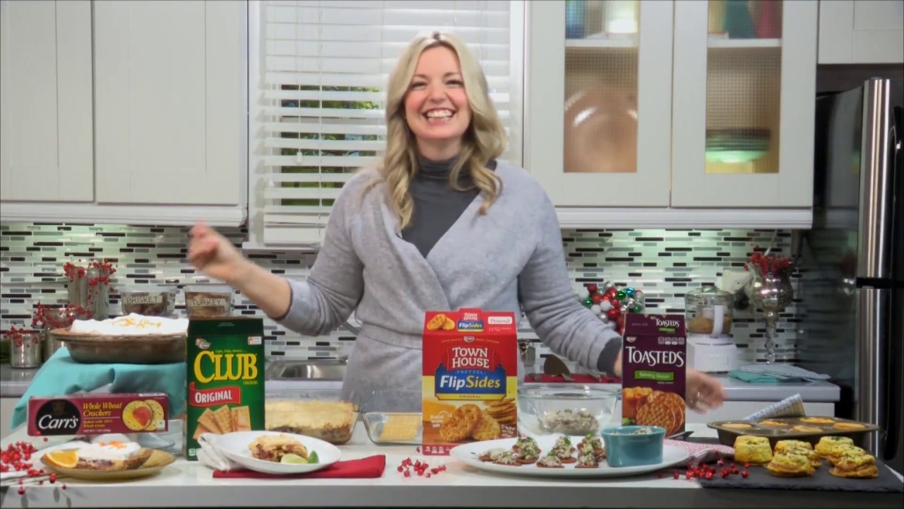 Damaris Phillips from Food Network gives leftover tips - YouTube