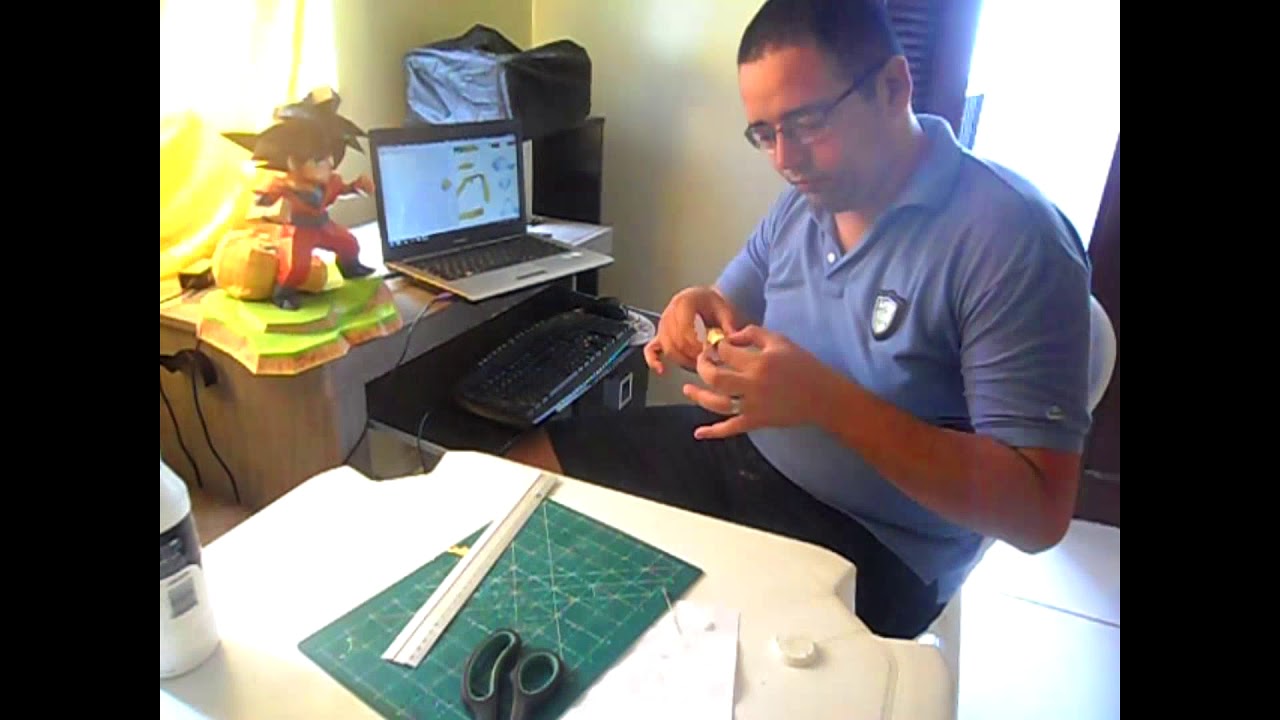 Time Lapse Agumon Papercraft - YouTube