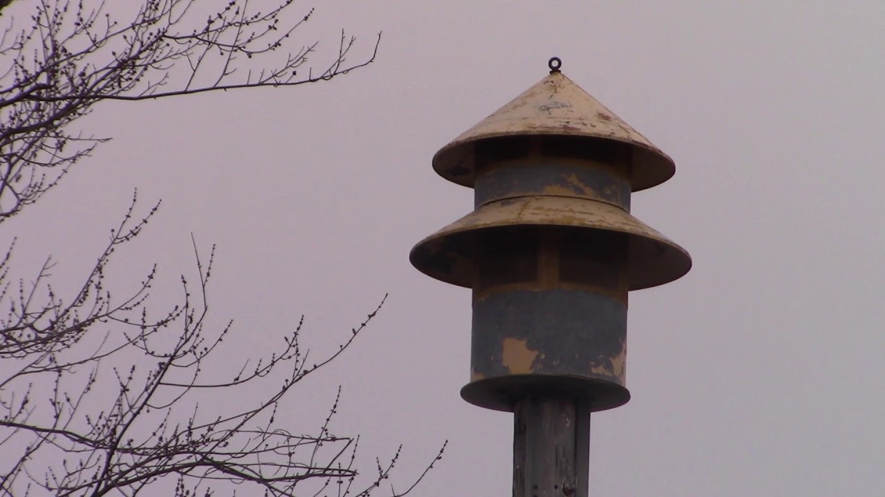 Federal Signal Model 5T | Noon Blast | (1/12/2019) | Richfield Center ...
