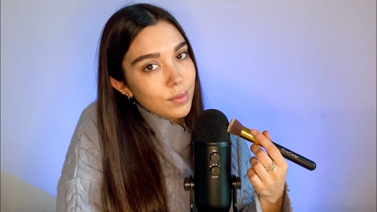 ASMR ITA | Inaudible whispering e mic brushing per dormire 😴 - YouTube
