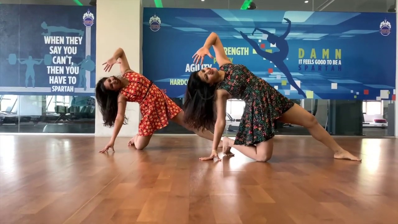 Marjaavaan: Ek Toh Kum Zindagani Video | Nora Fatehi | Offbeat Dance Studio - YouTube