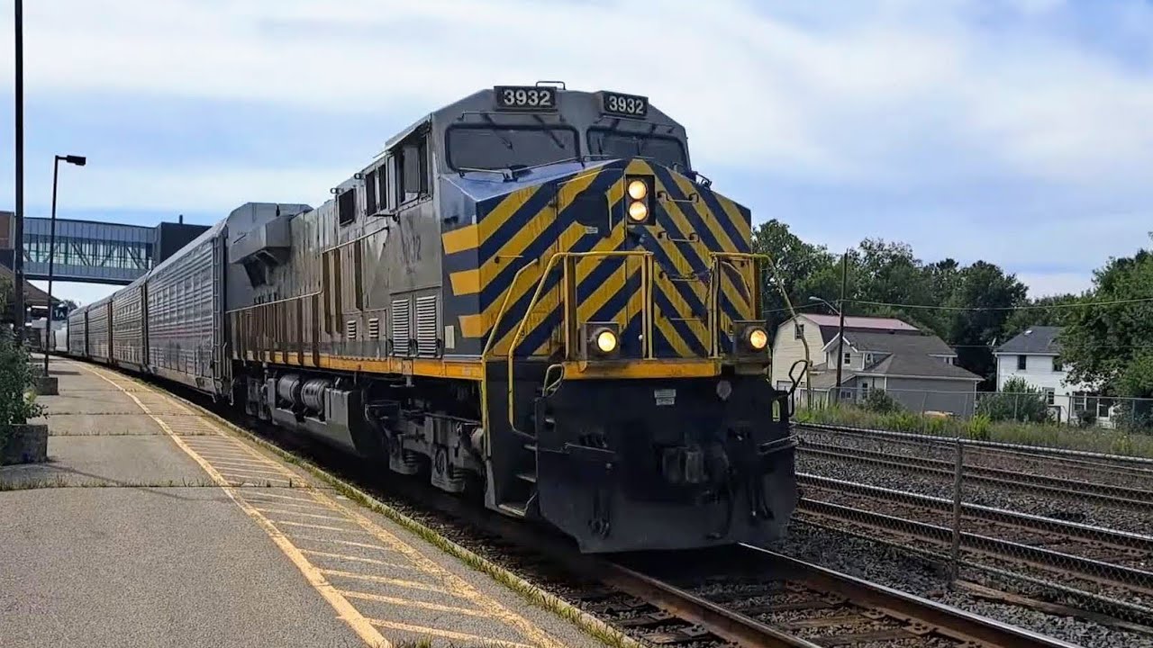 Odds and Sods - A Little Bit of Everything on CN M306 - Eastbound Mixed ...