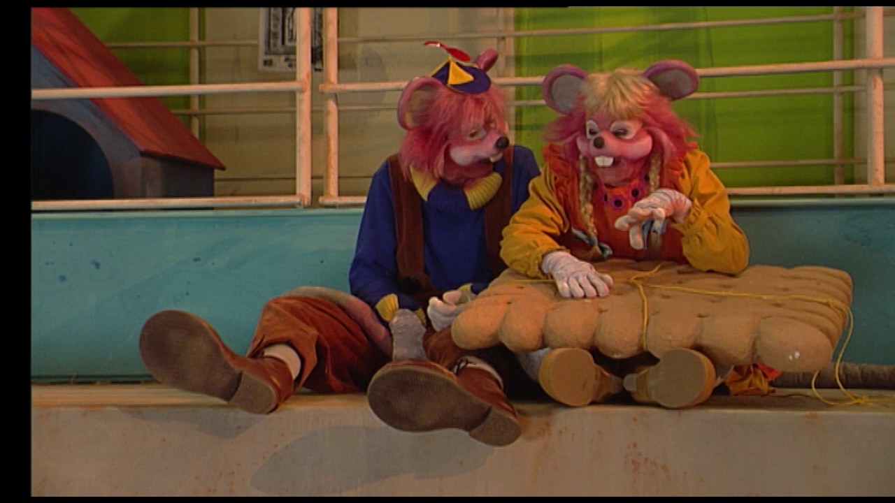 Wizzy & Woppy - De zwevende koek - YouTube