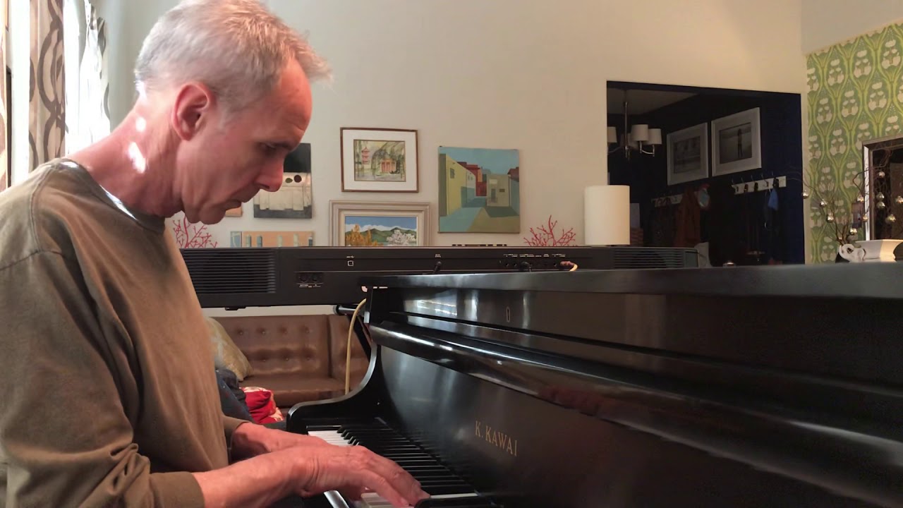 Blackbird/Geoffrey Pike - YouTube