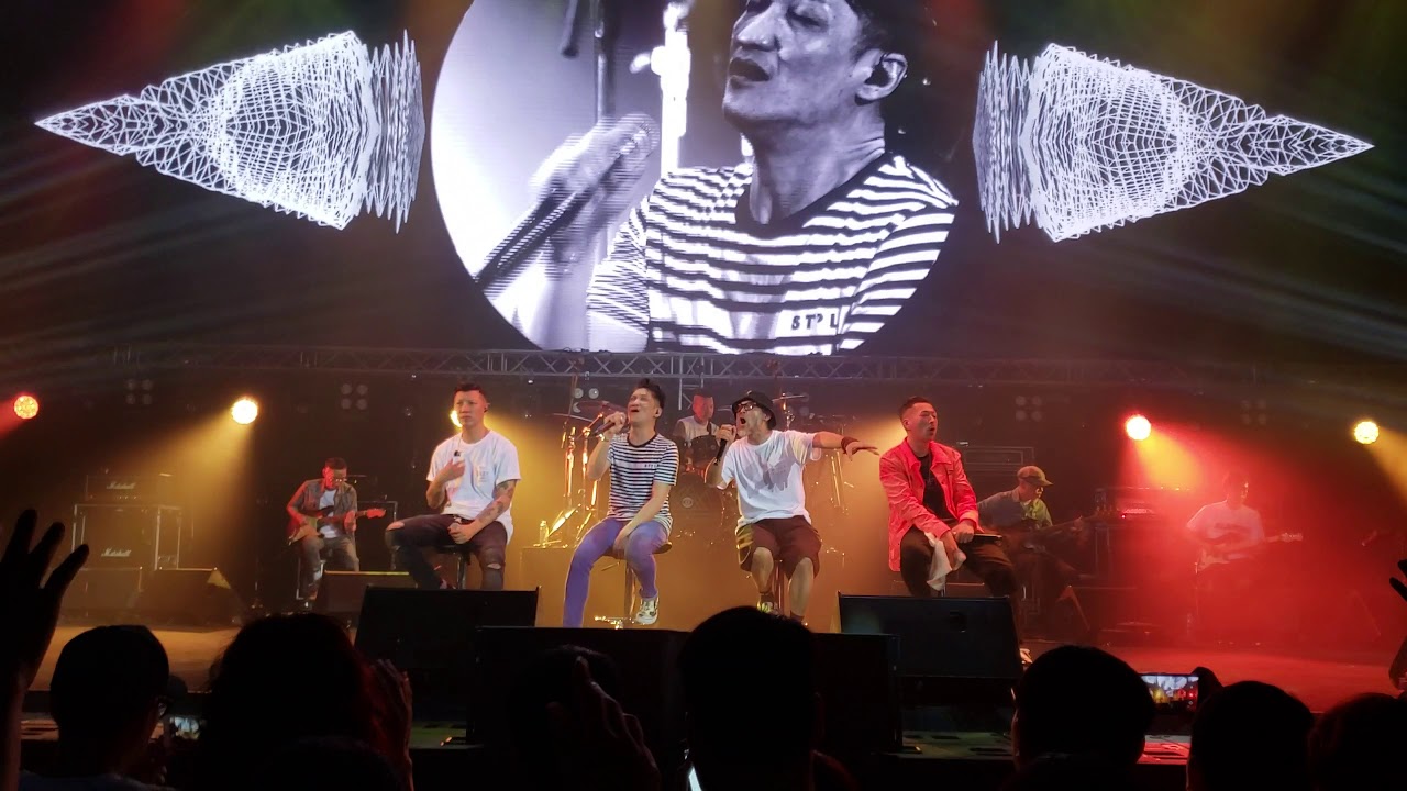 LMF - 愛是 @ LMF STILL LAZY LIVE 2018 - YouTube