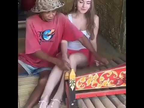 KAKEK MENANG BANYAK main sama BULE CANTIK