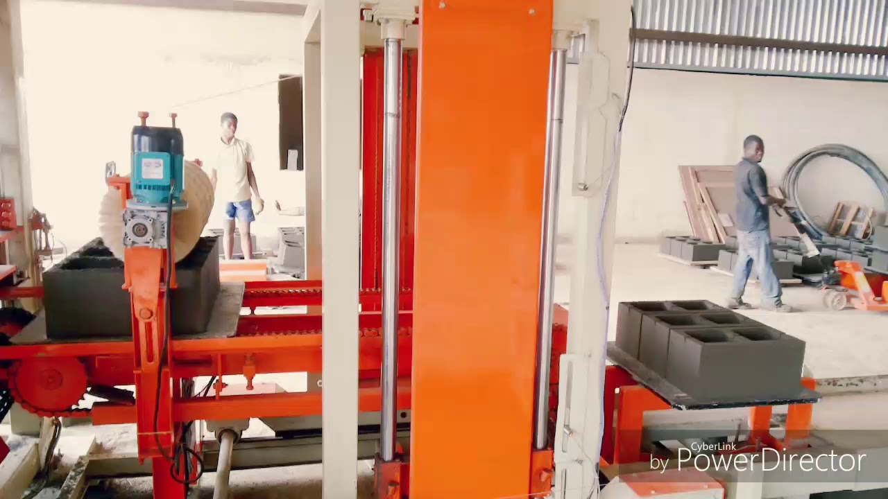 Vibro Compacting Type Bricks & Blocks Making Machine (Hollow Blocks ...