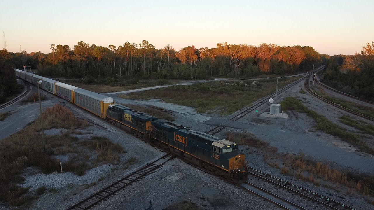 Merry Christmas!! CSXT M-211 Baldwin, FL - YouTube