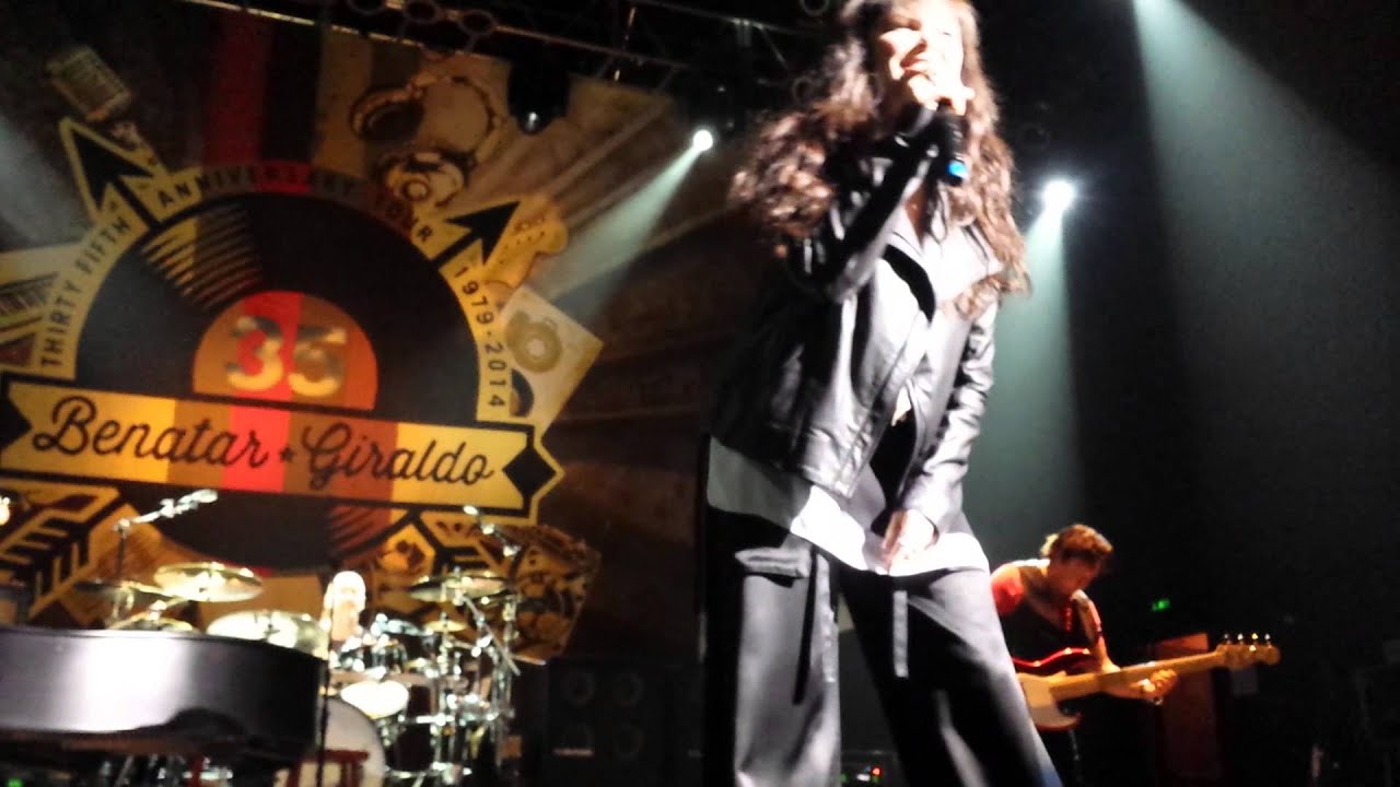 Pat Benatar ~ LIVE ~ "Go" 7-21-15 - YouTube