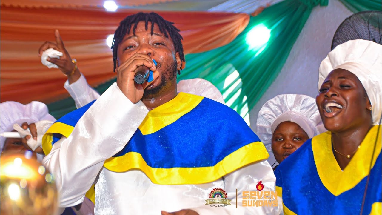 TUNDE STAINLESS LIVE AT CCC GENESIS CATHEDRAL | HIGH PRAISE - YouTube