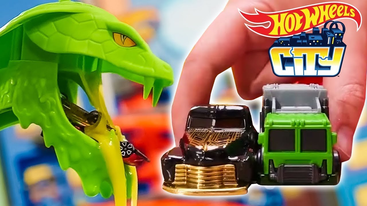 Draven Gets Slime All Over Hot Wheels City! - YouTube
