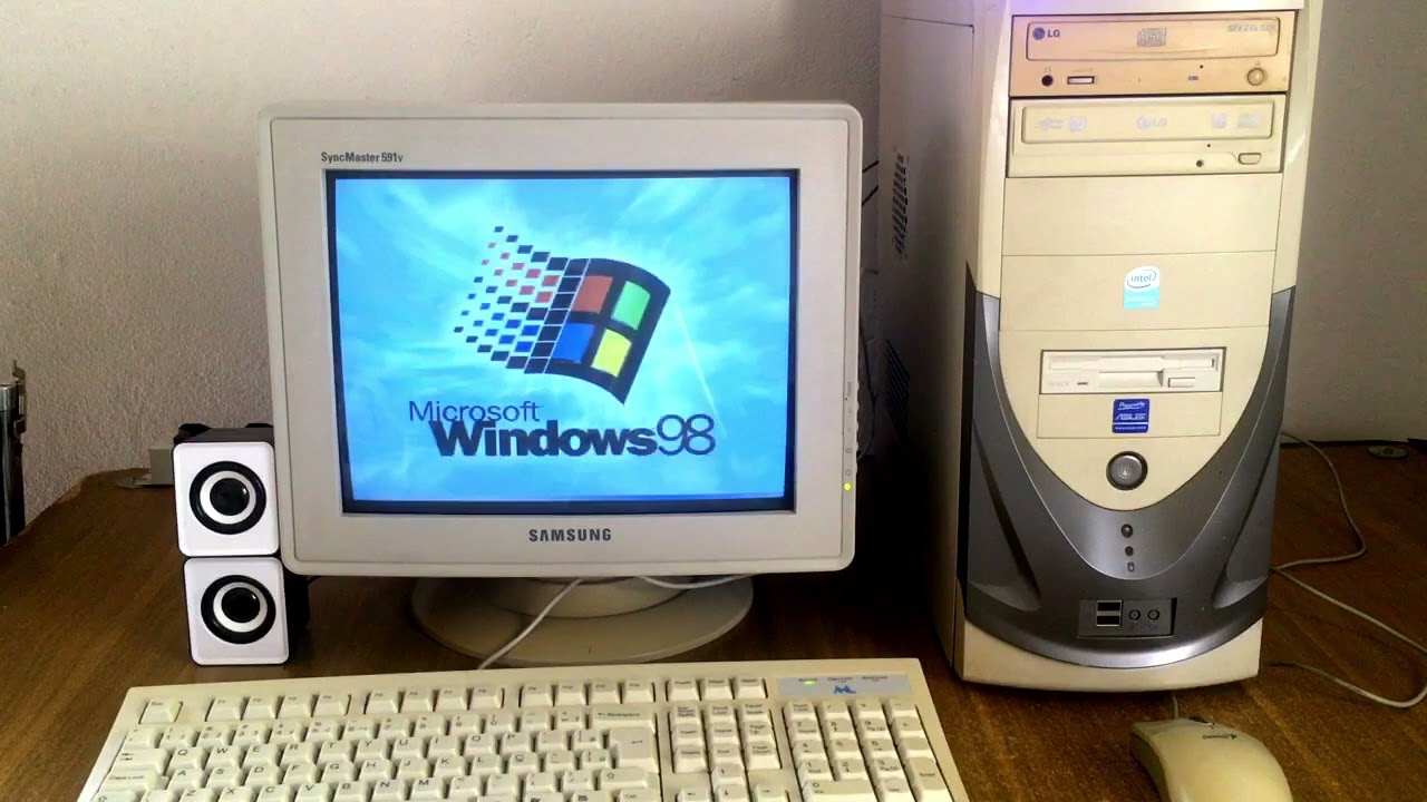 PC antigo iniciando e encerrando o Windows 98 em 2022 - YouTube