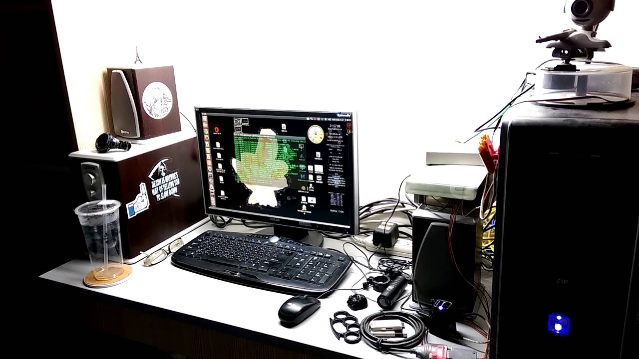 Ubuntu speech recognition by pocketsphinx - YouTube