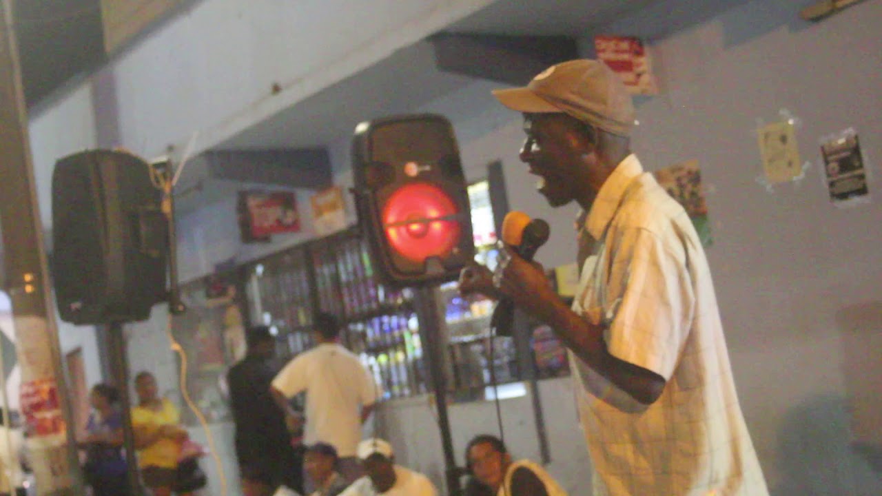 Rodwell Ferguson speaks in San Ignacio - YouTube