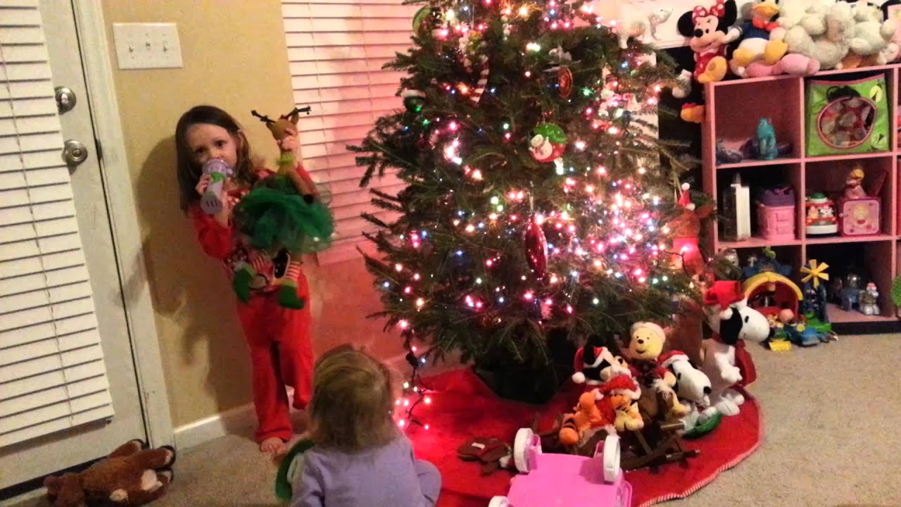 Jewel sings Rudolph The Red Nose Reindeer - YouTube