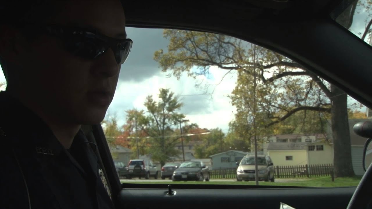 Day in the life of a Cop - YouTube