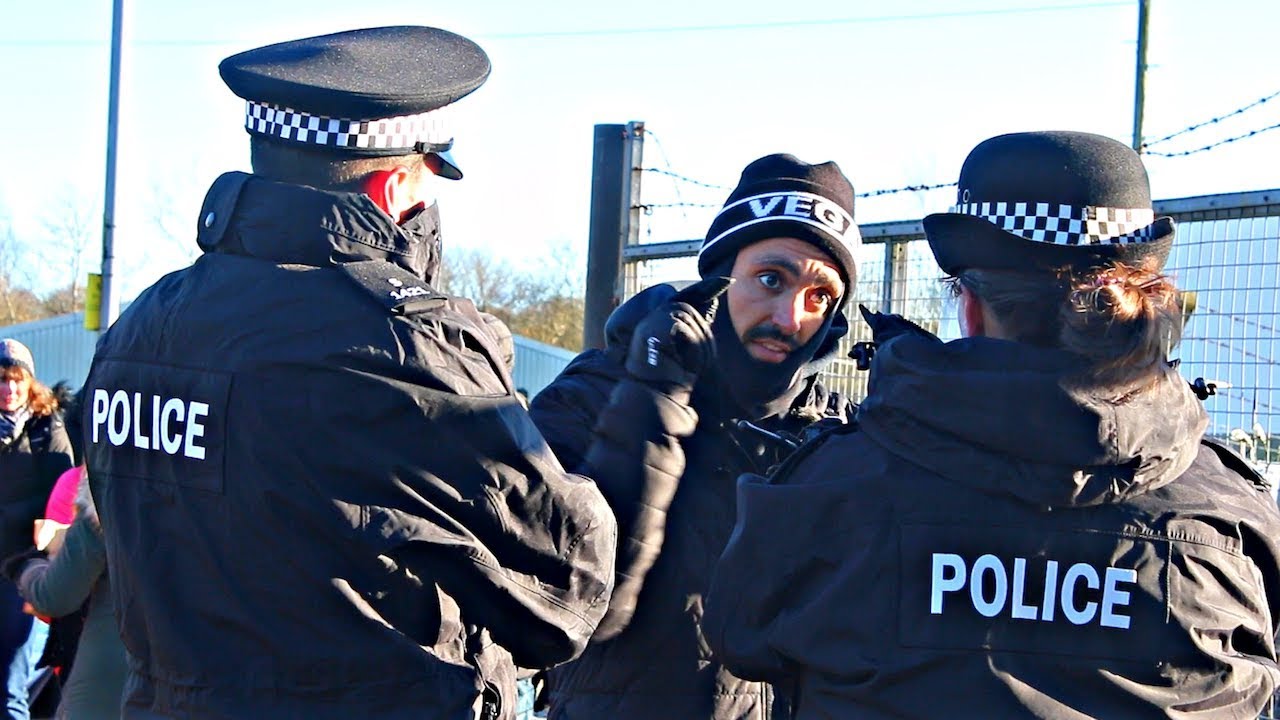 Police Interrogation BACKFIRES - YouTube