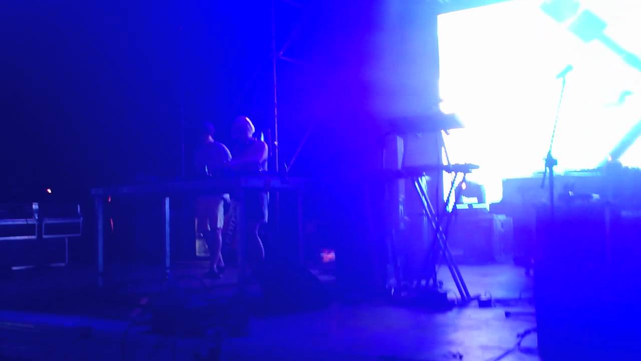 Hungry Hungry Models @ Audioriver 2012 - YouTube