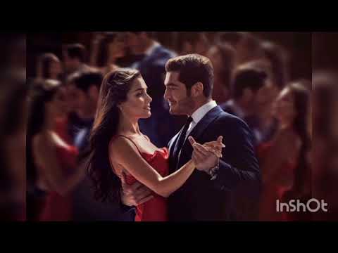 Hande Erçel and Burak Deniz La nuova serie è qualcosa di completamente diverso.