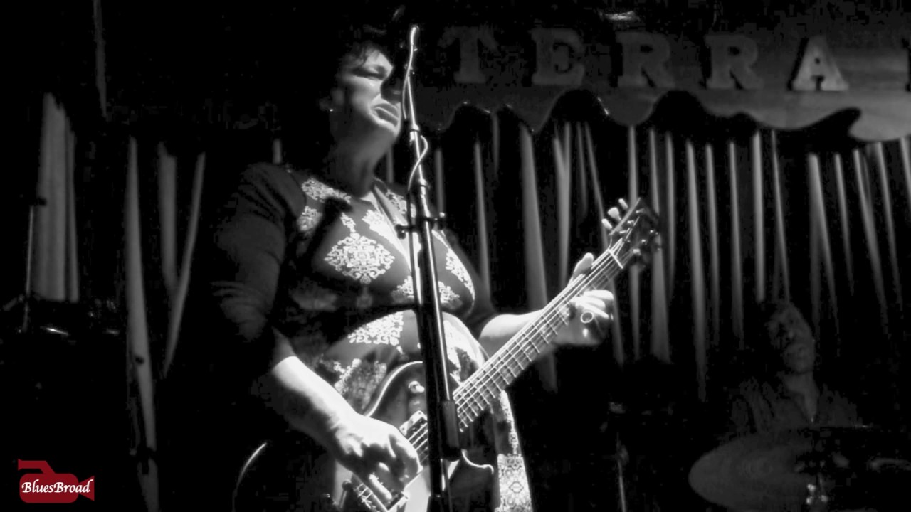 JOANNA CONNOR BAND "Love Coming On Strong" - Terra Blues NYC 10/20/16 ...