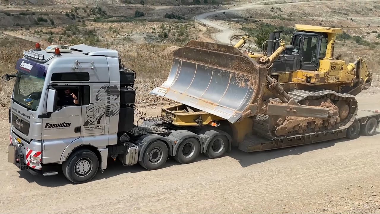 Best Heavy Transports Of Komatsu And Caterpillar Bulldozers - 2 Hours ...
