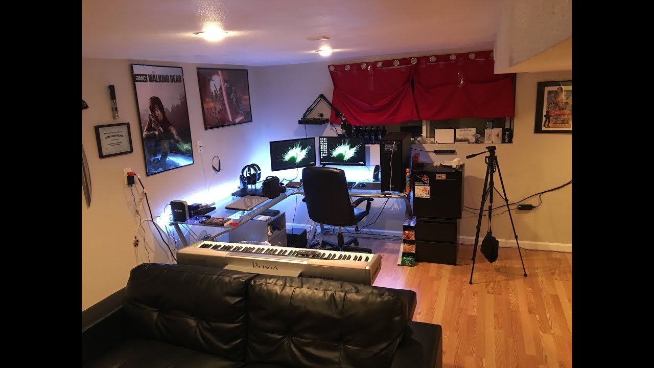 Gaming Setup + Studio Tour - December 2015 - YouTube