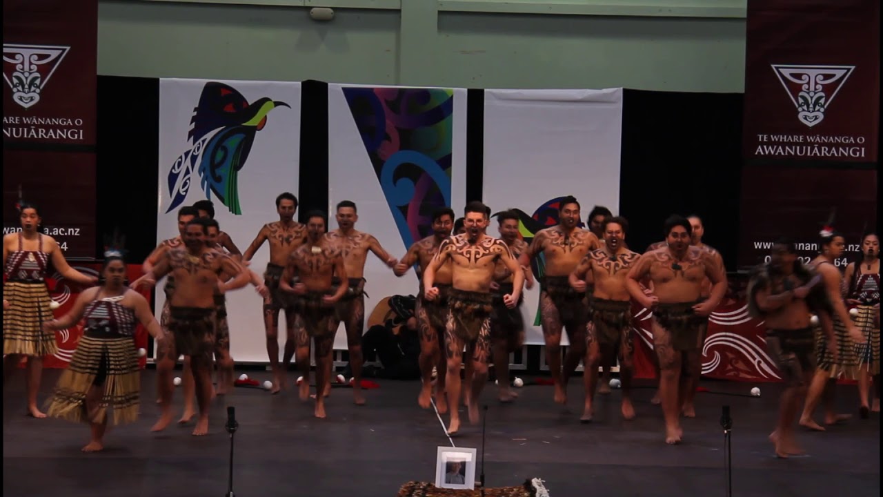 Te Wharekura o Mauao - 2015 Mataatua SS Haka Regionals - YouTube