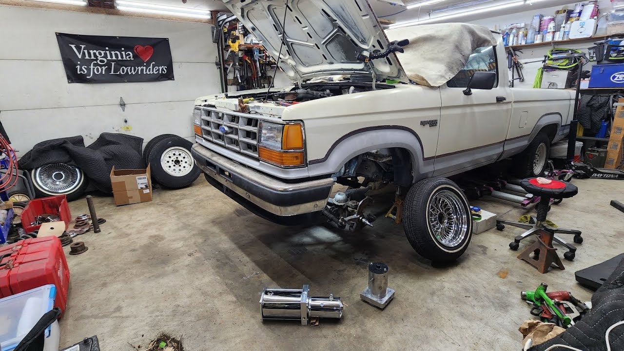 Mini Truck Lowrider Build #7 - YouTube