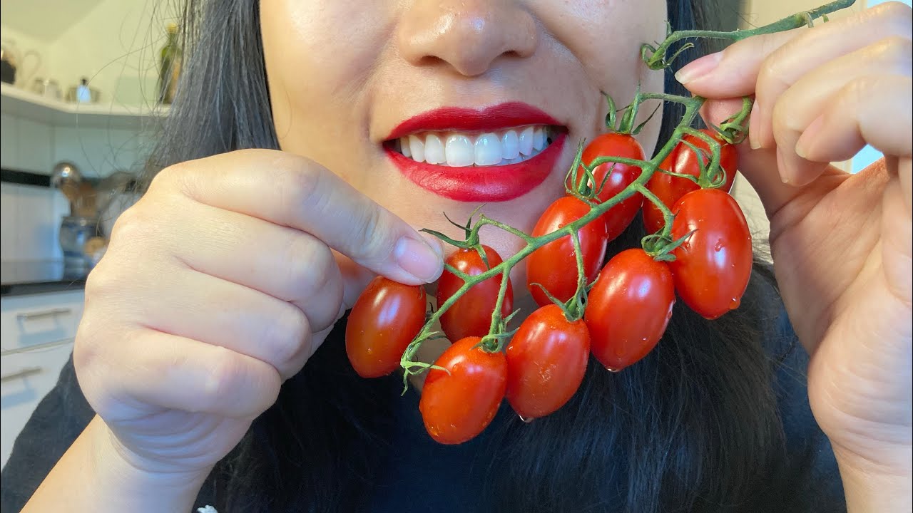 AFG eats tomatoes - YouTube