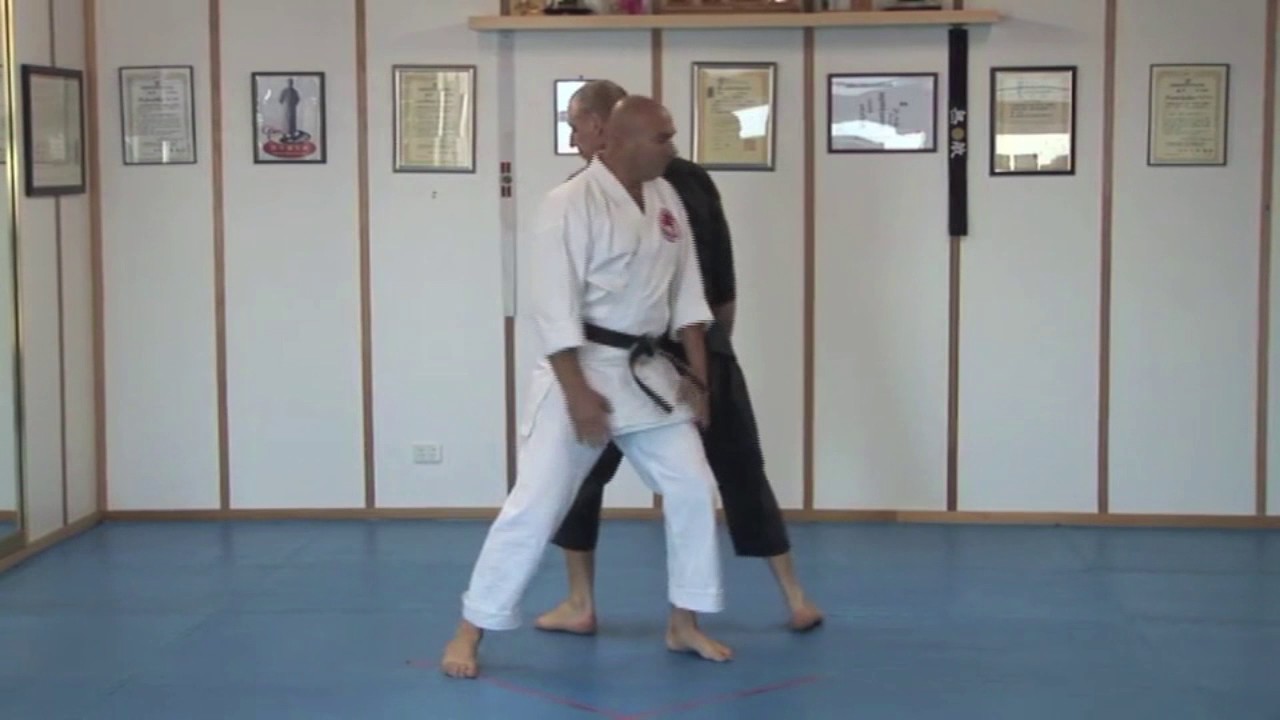 Kata Atemi (Shoulder Strikes) - YouTube