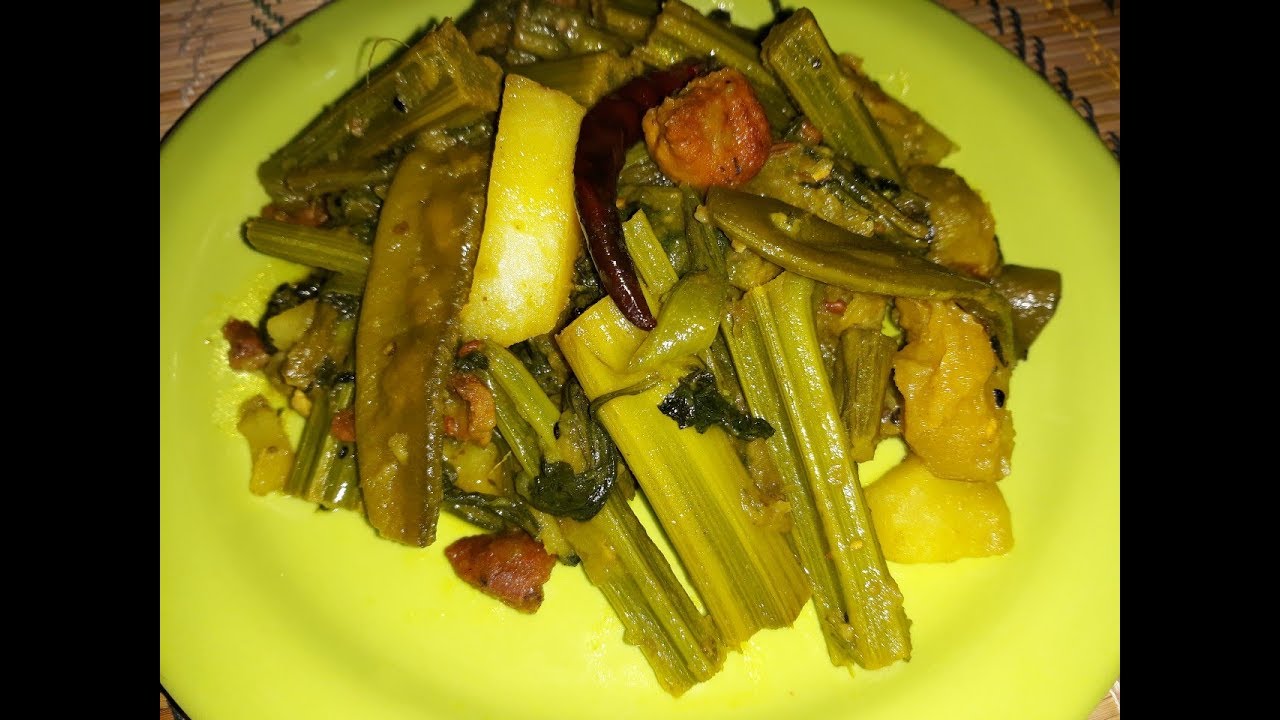 Palong shak er Data Chochori- Bengali Style | Spinach Leaves with Stem ...