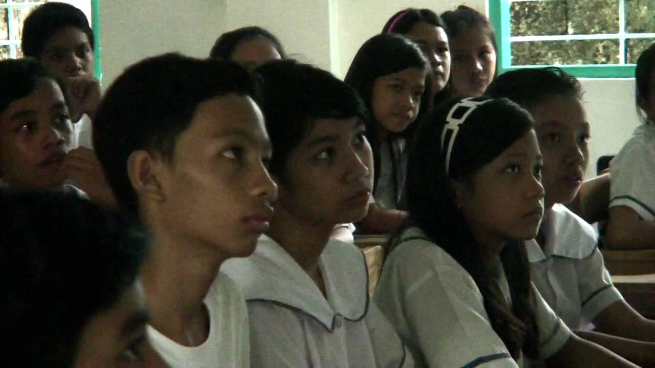2nd year high school class on STIs and HIV - YouTube