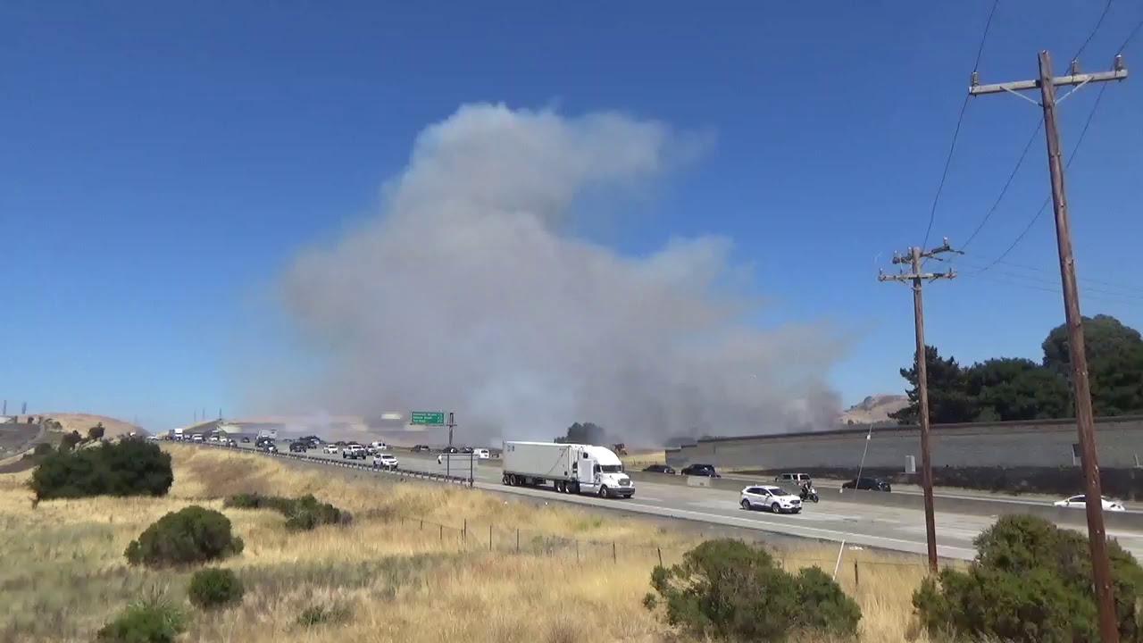 Rodeo/Hercules Ca Grass Fire 7.6.2020 Part Two - YouTube