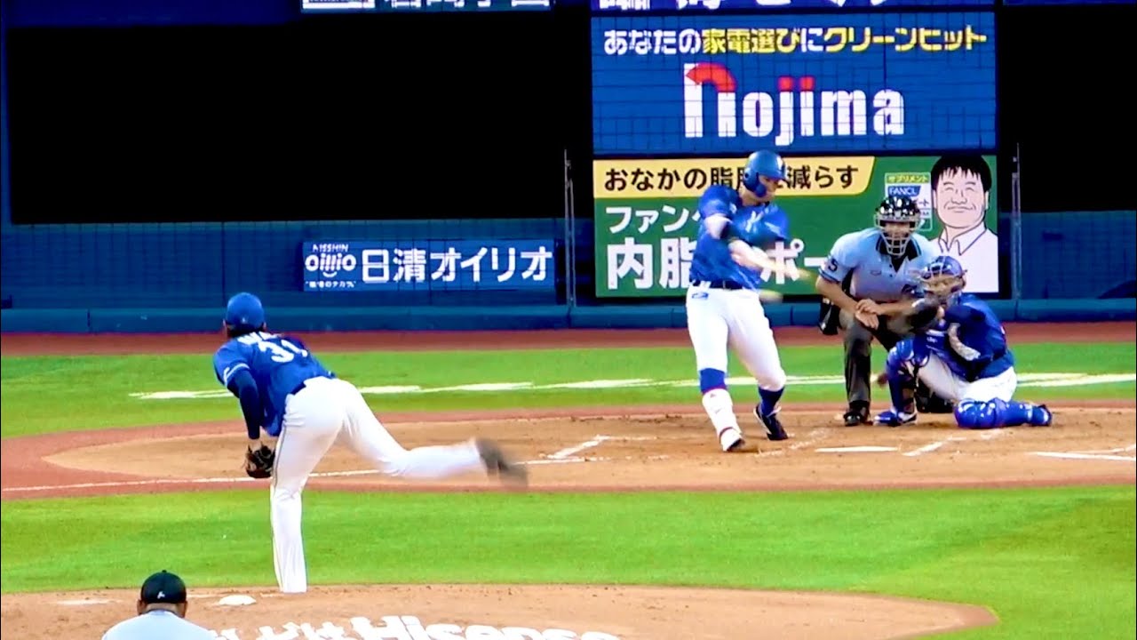 バトル先制タイムリー！ （お立ち台で笑いを誘ったw）高橋周平に感謝したセカンド強襲の内野安打を放つ京田陽太！ 横浜DeNAベイスターズ ...